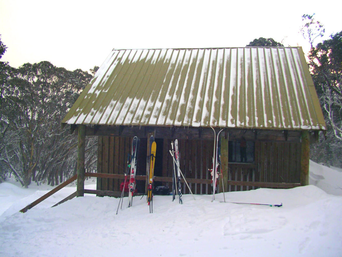 High Country Huts - Mansfield Mt Buller, Victoria